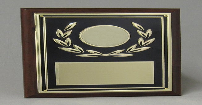 Golden Wreath Plaque | Rainbow Creations